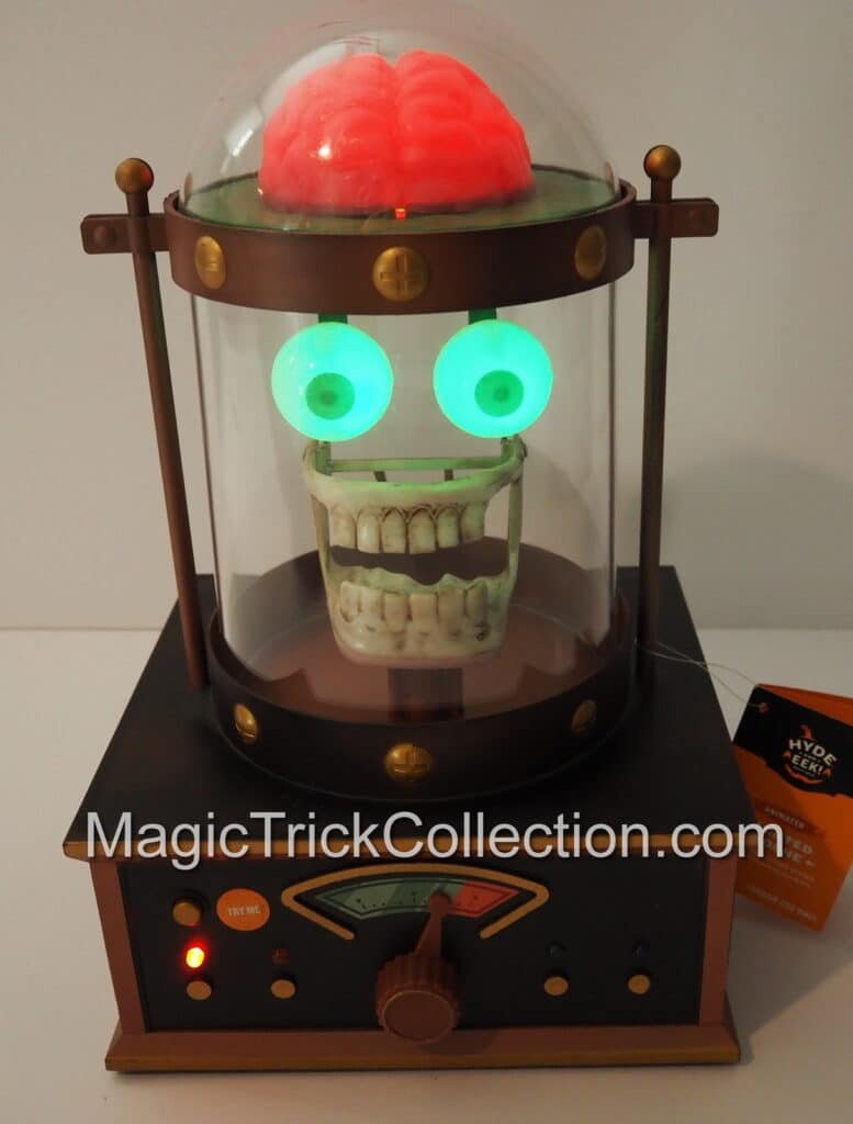 Gemmy Halloween Animated Talking Lab Skull Brain Head in Dome ...